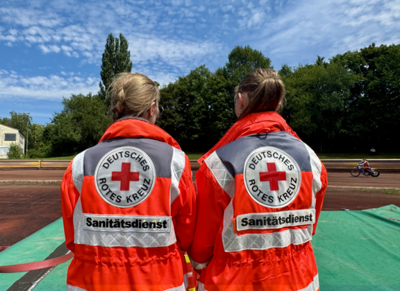 Gemeinsam Leben gerettet – Erfolgreiche Reanimation beim Speedway ...
